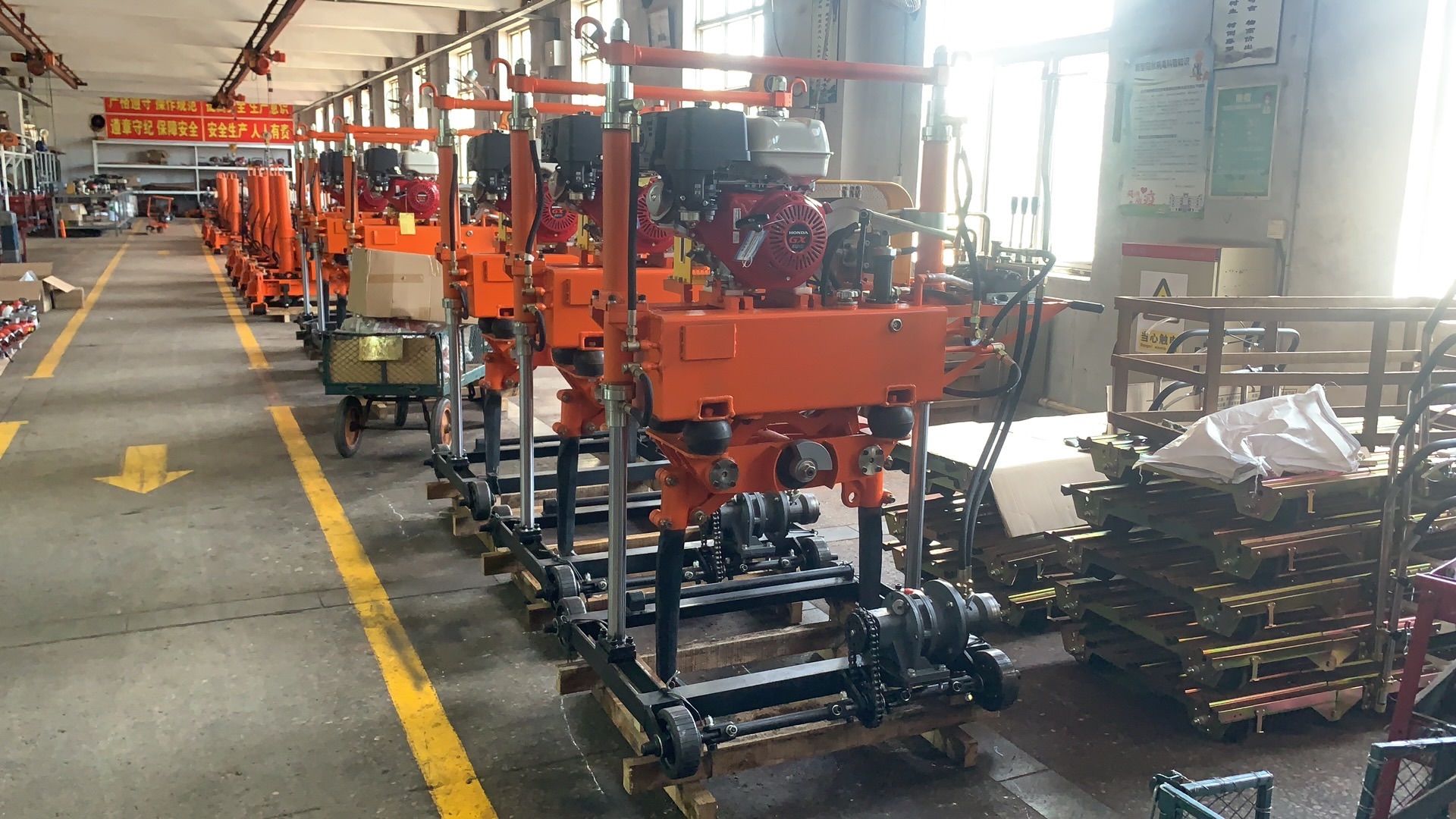-Wuhan Linkage Track Equipment Co,Ltd