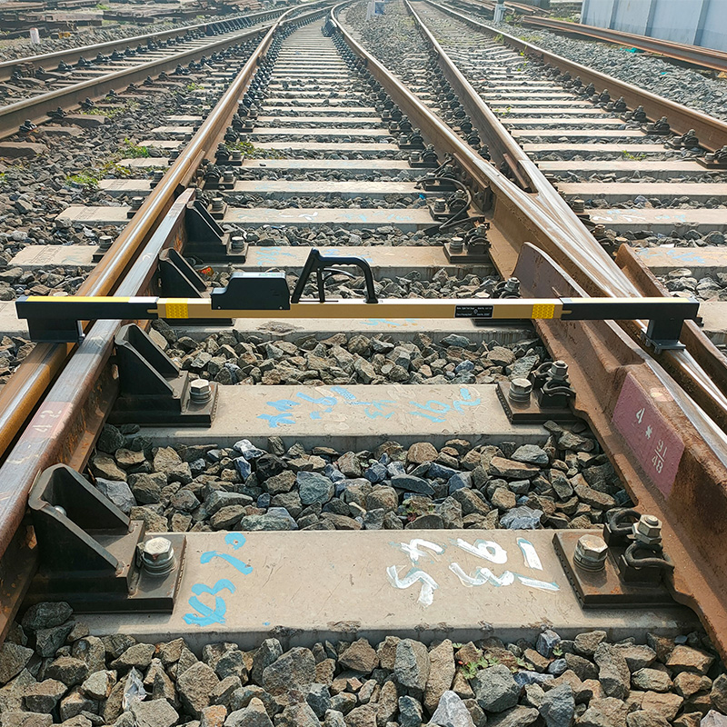 Digital switch track gauge and cant measuring device-Wuhan Linkage ...