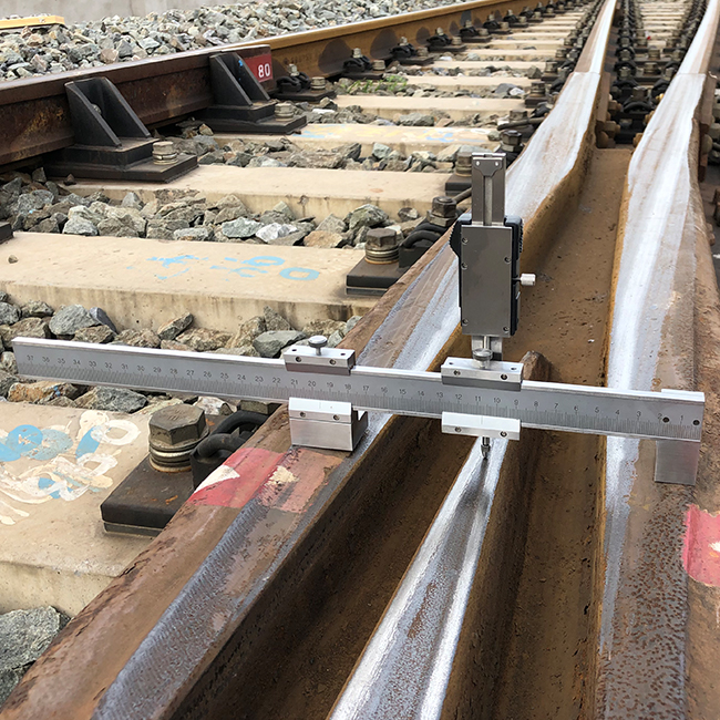 Digital Rail Frog Wear Gauge For Turnout Maintenance and Inspection ...
