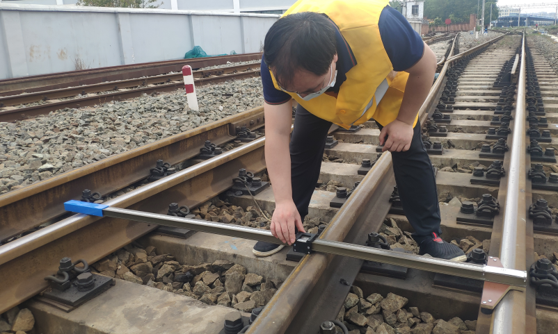 Mechanical Rail Offset Ruler-Wuhan Linkage Track Equipment Co,Ltd
