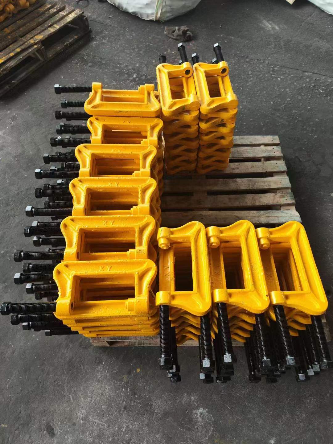 Weldable Universal Railroad Rail Clamps for Railway Maintenance-Wuhan ...