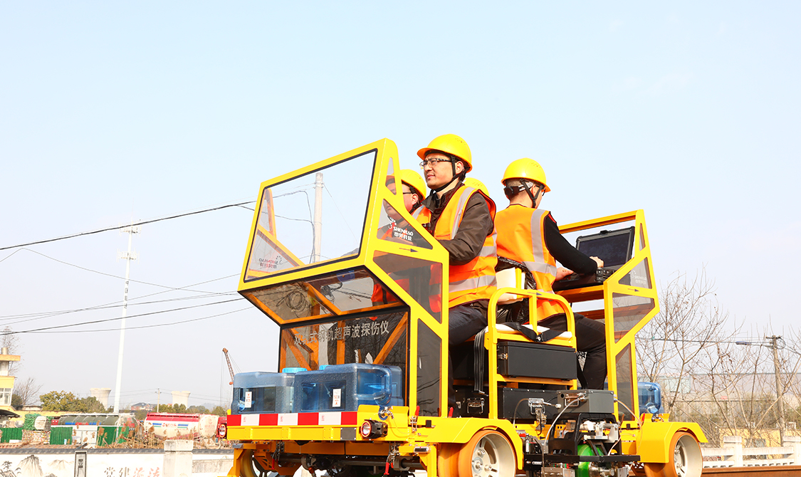 Dual-Track Ultrasonic Rail Flaw Detector-Wuhan Linkage Track Equipment Co,Ltd